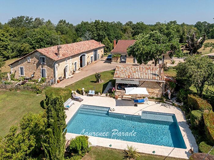 Maison 5 pièces à vendre à Beauronne