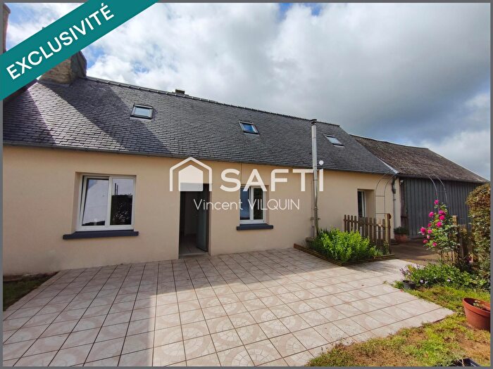 Maison 4 pièces à vendre à Le Cloître-Saint-Thégonnec