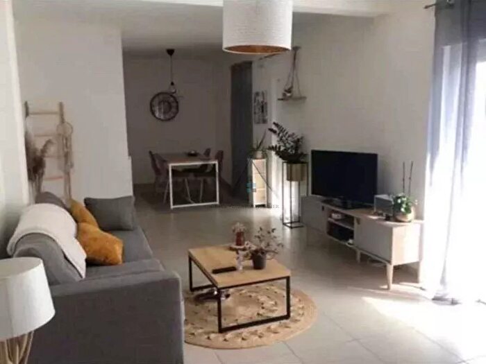 Appartement à louer - Montélimar, Centre-ville - 3 pièces - 2 chambres