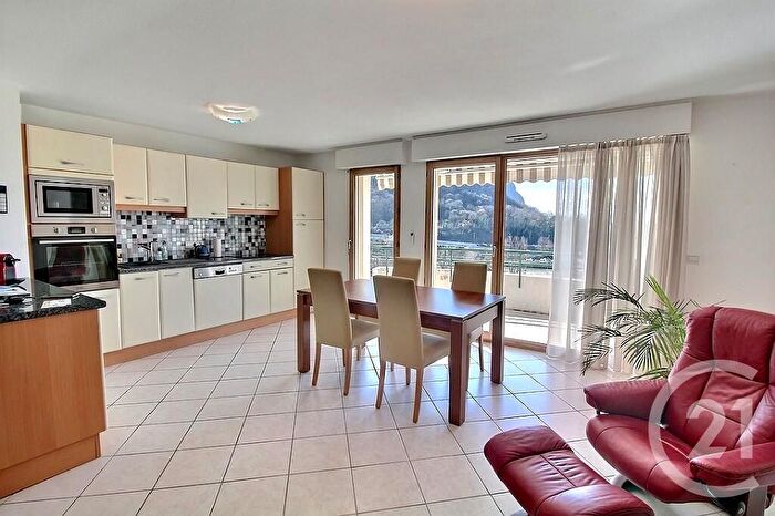 Appartement à louer - Annemasse, Vernand - 3 pièces - 2 chambres