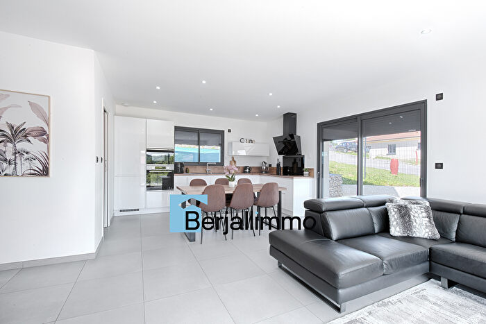 Maison à vendre - Bourgoin-Jallieu, Montbernier, Côteaux - 6 pièces - 4 chambres