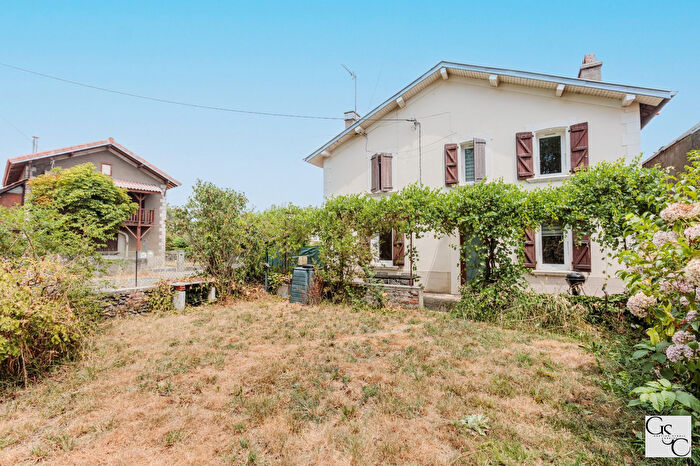 Maison 7 pièces à vendre à Cazères
