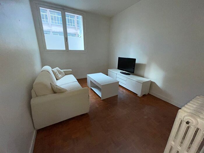 Paris 15ème, Saint-Lambert, Convention : Appartement 2 pièces à vendre