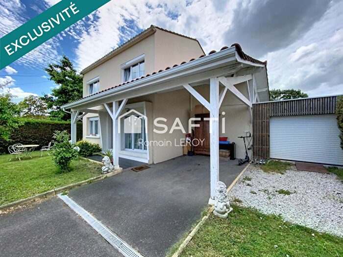 Carbon-Blanc - Maison 6 pièces à vendre