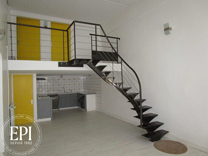 Maison à louer - Carcassonne, Saint-Jacques, Prat Mary, Viguier - 3 pièces - 2 chambres