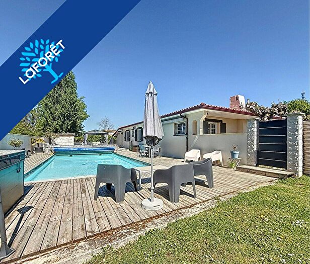 Maison à louer - Sud, Bassens - 6 pièces - 4 chambres