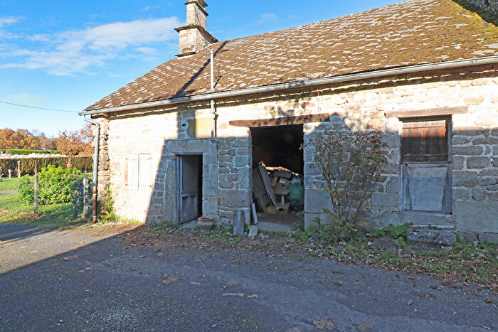 Maison à vendre - Saint-Augustin - 2 pièces - 1 chambre