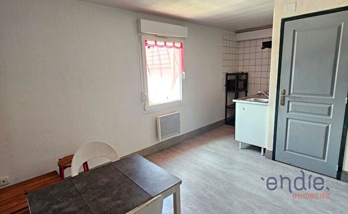 Appartement à louer - Montbéliard - 2 pièces - 1 chambre