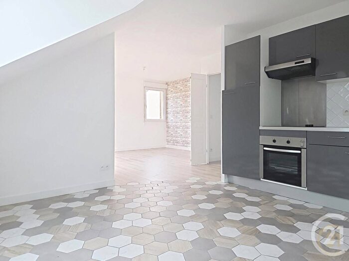 Lacroix-Saint-Ouen - Appartement 2 pièces à louer