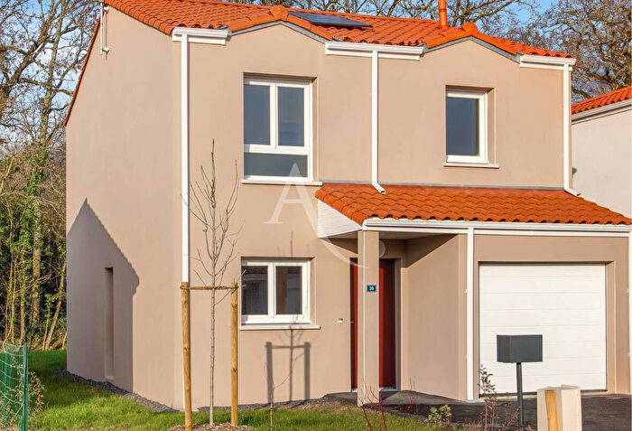 Maison 4 pièces à vendre - Challans, Centre-ville