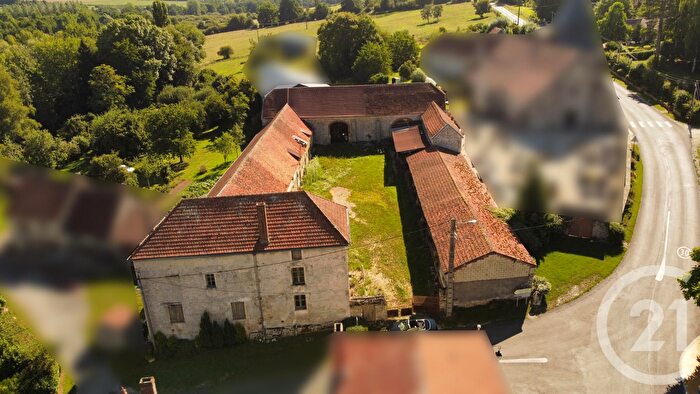 Maison à vendre - Montmirail - 6 pièces - 4 chambres