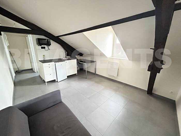 Appartement à louer - Les Moreaux, Auxerre - 2 pièces - 1 chambre