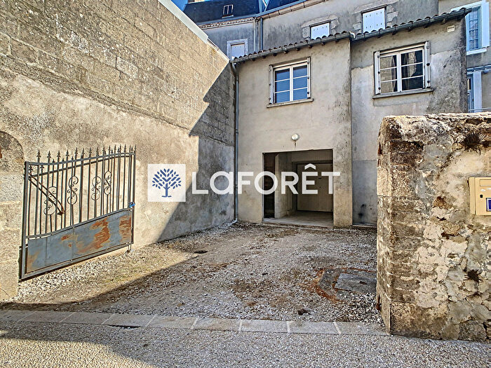 Maison 5 pièces à louer à Secondigny