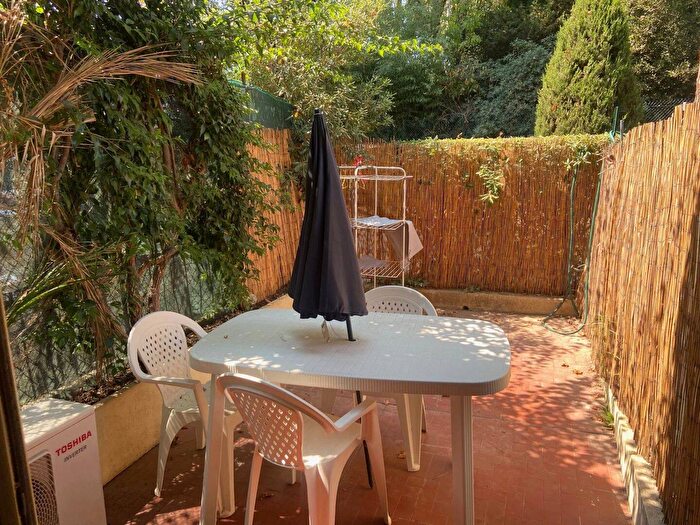 Appartement 1 pièce à Hippodrome-Kennedy, Cagnes-sur-Mer, à louer