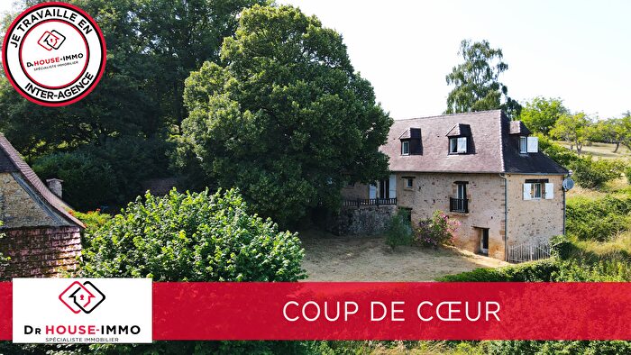 Maison à vendre - Plazac - 5 pièces - 4 chambres