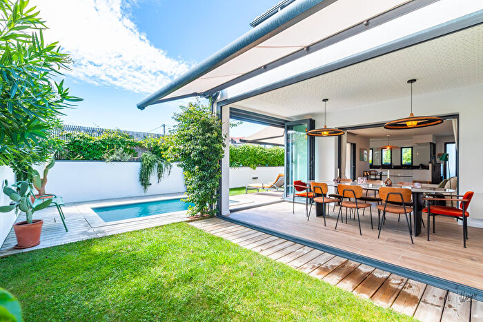 Maison à vendre - Anglet, Hardoy Courbois, Numa, Choisi - 5 pièces - 3 chambres