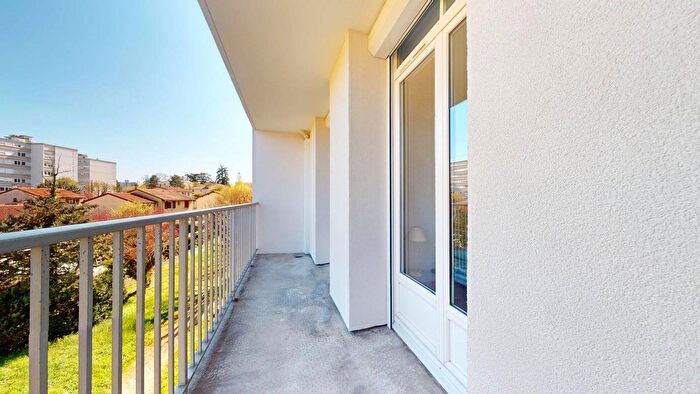 Appartement à louer - Belleroche, Villefranche-sur-Saône - 3 pièces - 2 chambres