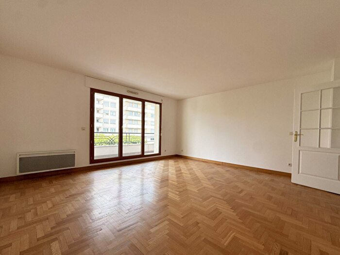Bécon, Courbevoie : Appartement 3 pièces à louer