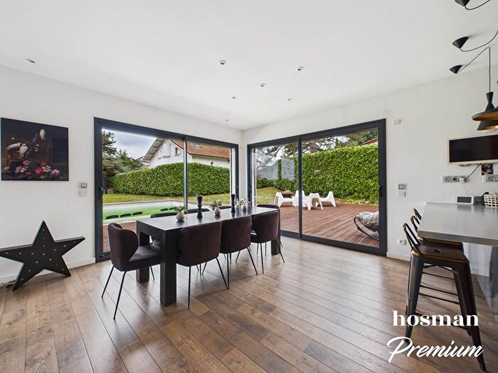 Maison à vendre - Tassin-la-Demi-Lune, LAigas, Grand Bois, Meginand - 6 pièces - 4 chambres