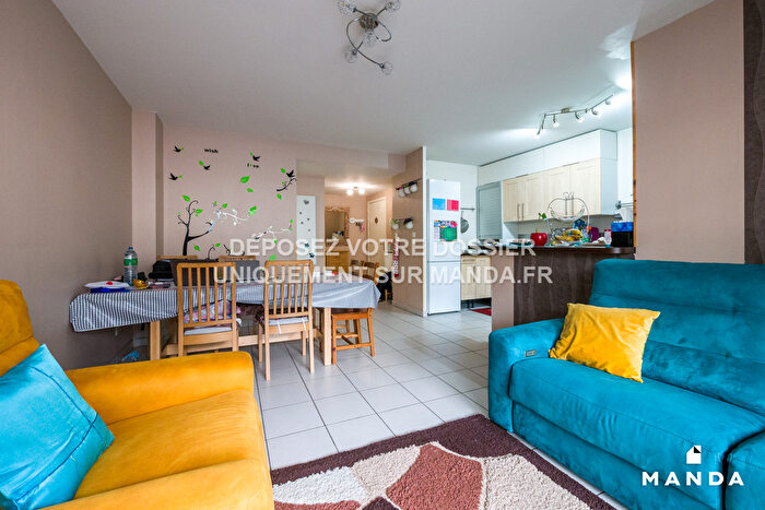 Appartement à louer - Lyon e , Bachut, Transvaal - 3 pièces - 2 chambres