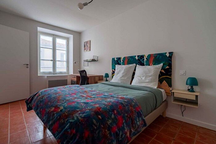 Appartement à louer - Centre Ville, Carcassonne - 3 pièces - 2 chambres