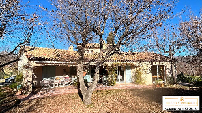 Maison à vendre - Saint-Cézaire-sur-Siagne - 6 pièces - 3 chambres