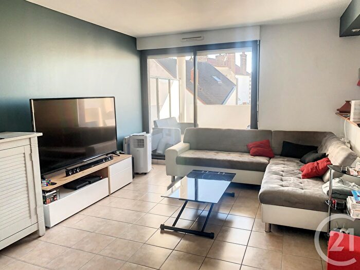 Auxerre, Saint-Gervais, Brazza : Appartement 3 pièces à louer