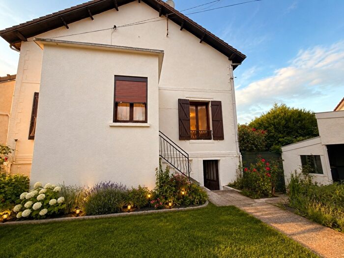 Maison 2 pièces à Thiverny, à vendre