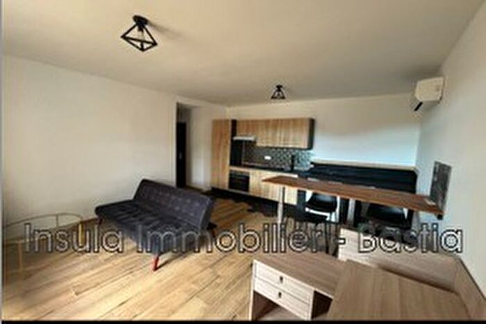 Appartement à louer - Corte - 2 pièces - 1 chambre