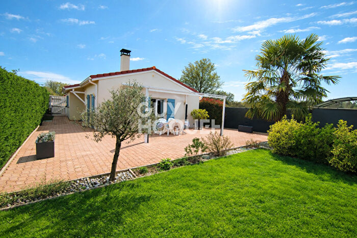 Maison à vendre - Montrond-les-Bains - 4 pièces - 3 chambres