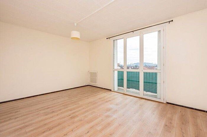 Appartement à louer - La panousse, St Martin, Val de Caussels, Jarlard, Le Peyroulié, Albi - 4 pièces - 3 chambres