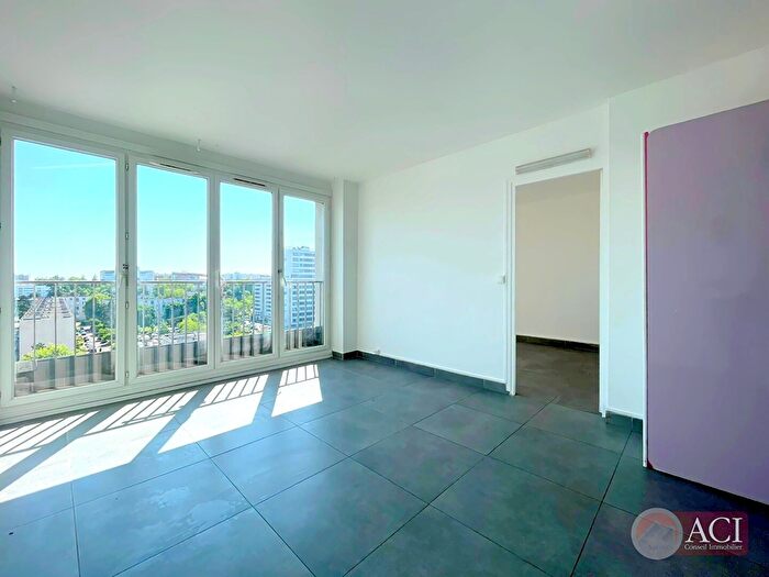 Garges-lès-Gonesse, La Dame Blanche Ouest : Appartement 2 pièces à vendre