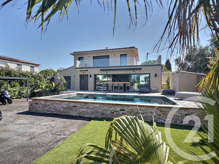 Maison 6 pièces à Six-Fours-les-Plages, Les Lones, Bucarin, Fort, Les Playes, à vendre