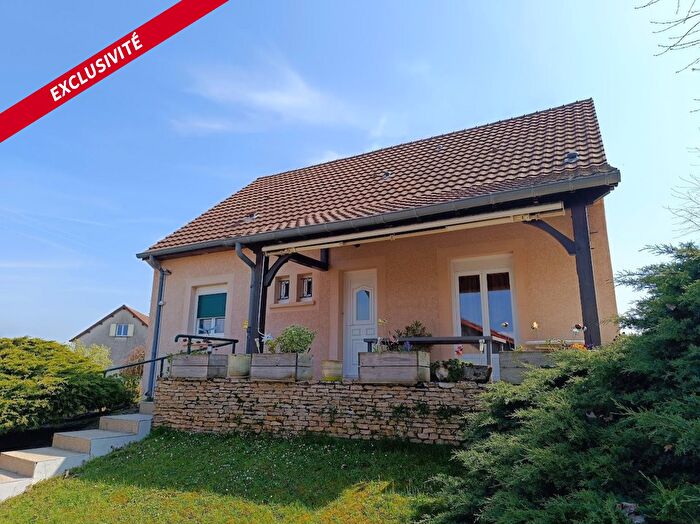 Maison à vendre - Vitry-en-Charollais - 6 pièces - 4 chambres