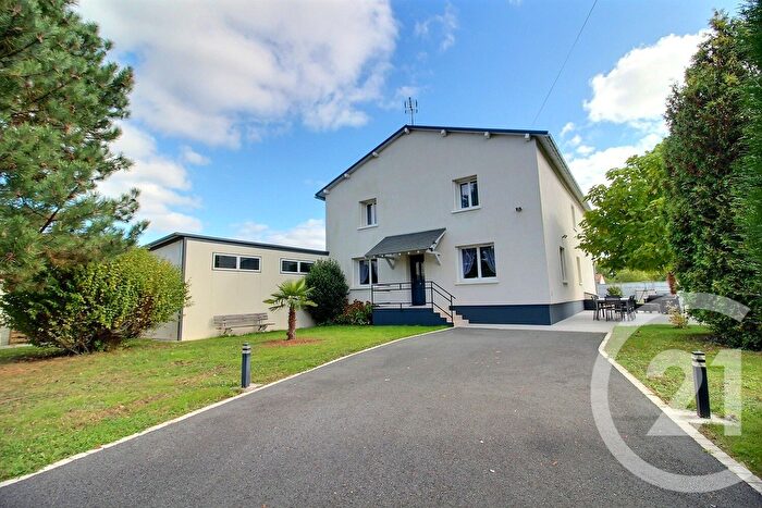 Maison à vendre - Vendôme, Centre-ville, Rochambeau - 5 pièces - 3 chambres