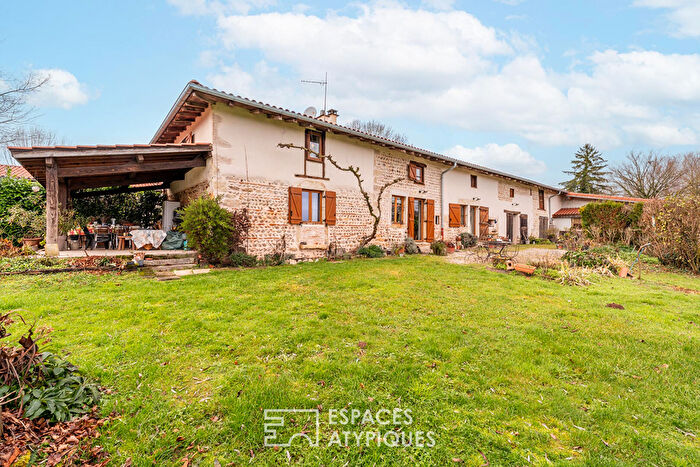 Maison à vendre - Druillat - 9 pièces - 5 chambres