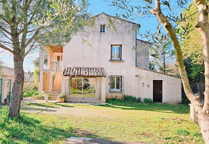 Maison à vendre - Lauris - 6 pièces - 3 chambres