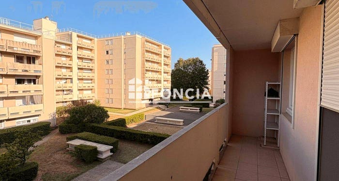 Croix Blanche-Plein Ciel-Nord Est, Le Mée-sur-Seine - Appartement 3 pièces à louer