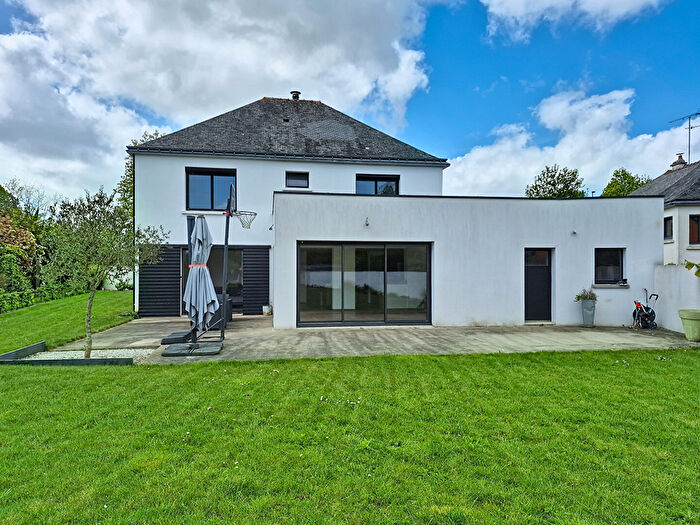 Maison à vendre - Ploërmel - 6 pièces - 4 chambres