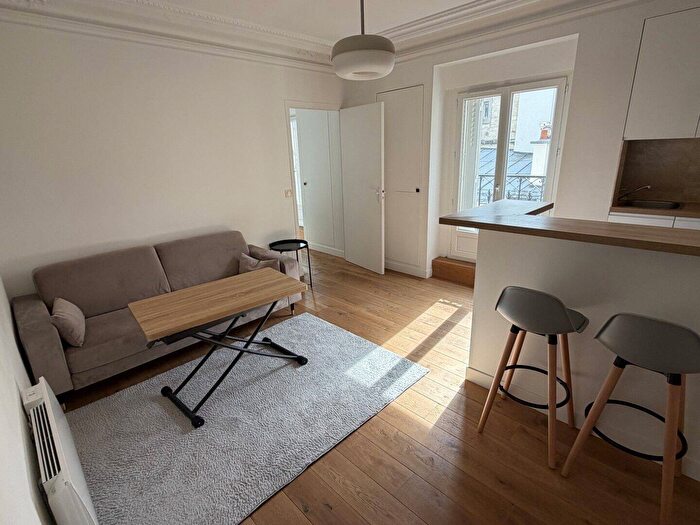 Appartement 2 pièces à Chaillot, Paris 16ème arrondissement, à louer
