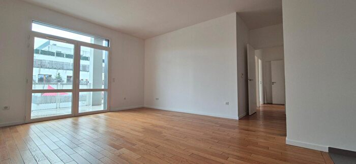 Appartement 3 pièces à Paris 19ème, La Villette, Porte de Pantin, à louer