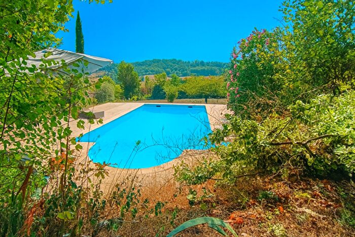 Maison 6 pièces à Cénac-et-Saint-Julien, à vendre