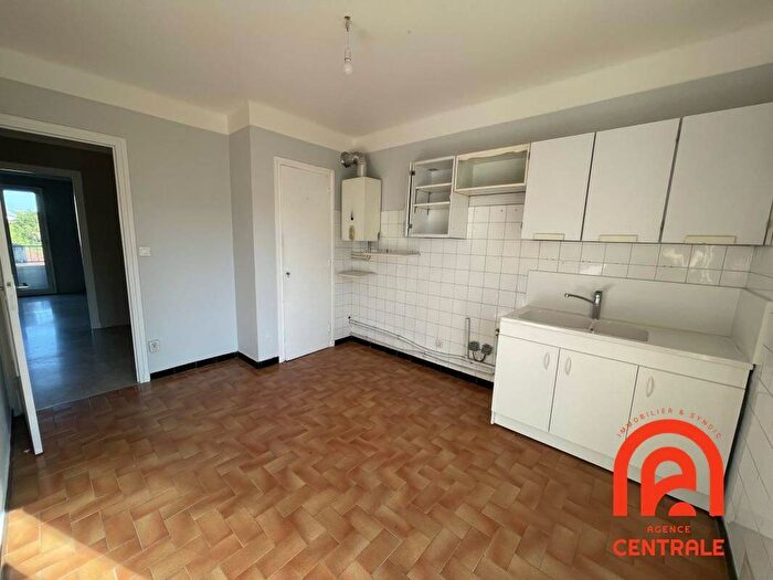 Appartement 4 pièces à Les Charmilles-Parilly Sud-Université-Rebufer, Bron, à louer