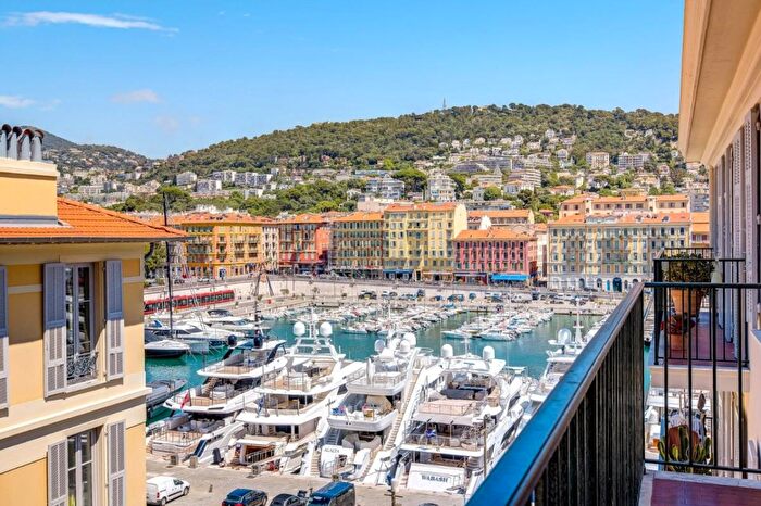 Appartement 2 pièces à vendre à Nice, Le Port