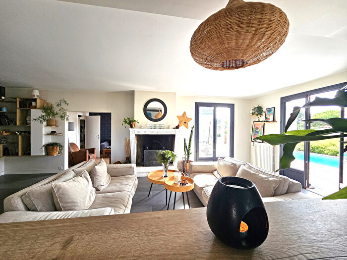 Maison à vendre - Cholet - 10 pièces - 7 chambres