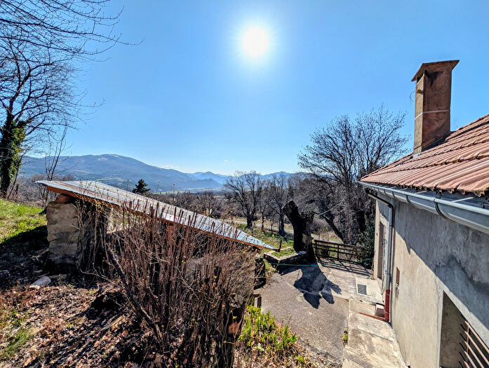 Maison à vendre - La Bâtie-Neuve - 5 pièces - 3 chambres