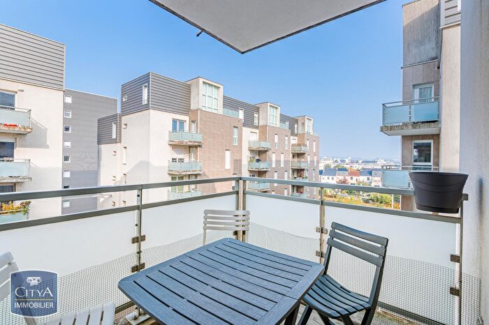 Appartement à louer - Tours, Giraudeau - 3 pièces - 2 chambres