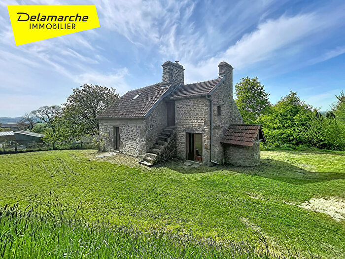 Chérencé-le-Roussel - Maison 2 pièces à vendre
