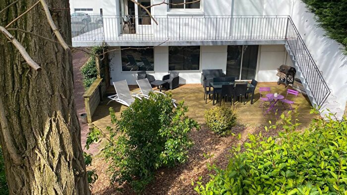 Cholet, Tuilerie - Maison 10 pièces à vendre