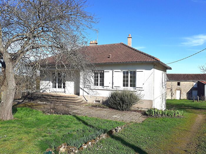 Maison à vendre - Luzay - 6 pièces - 4 chambres